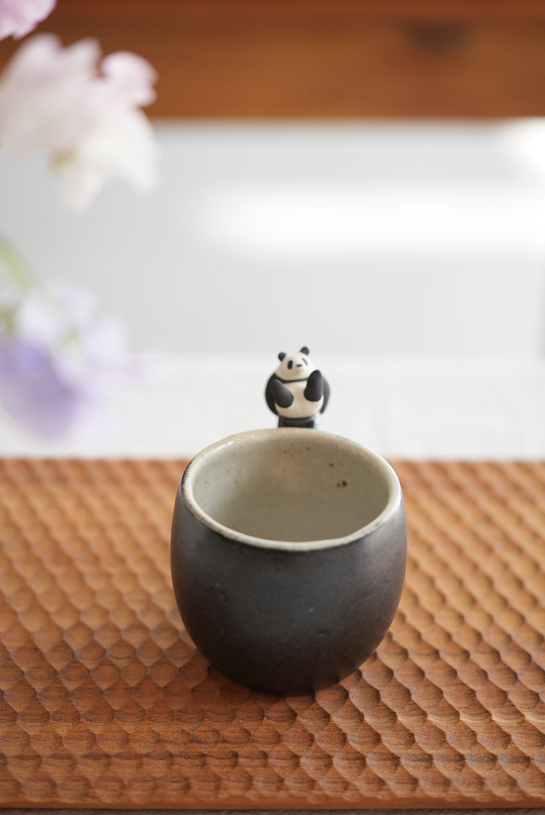Tomo Yamaguchi 山口トモ Mug – Yochi Cups